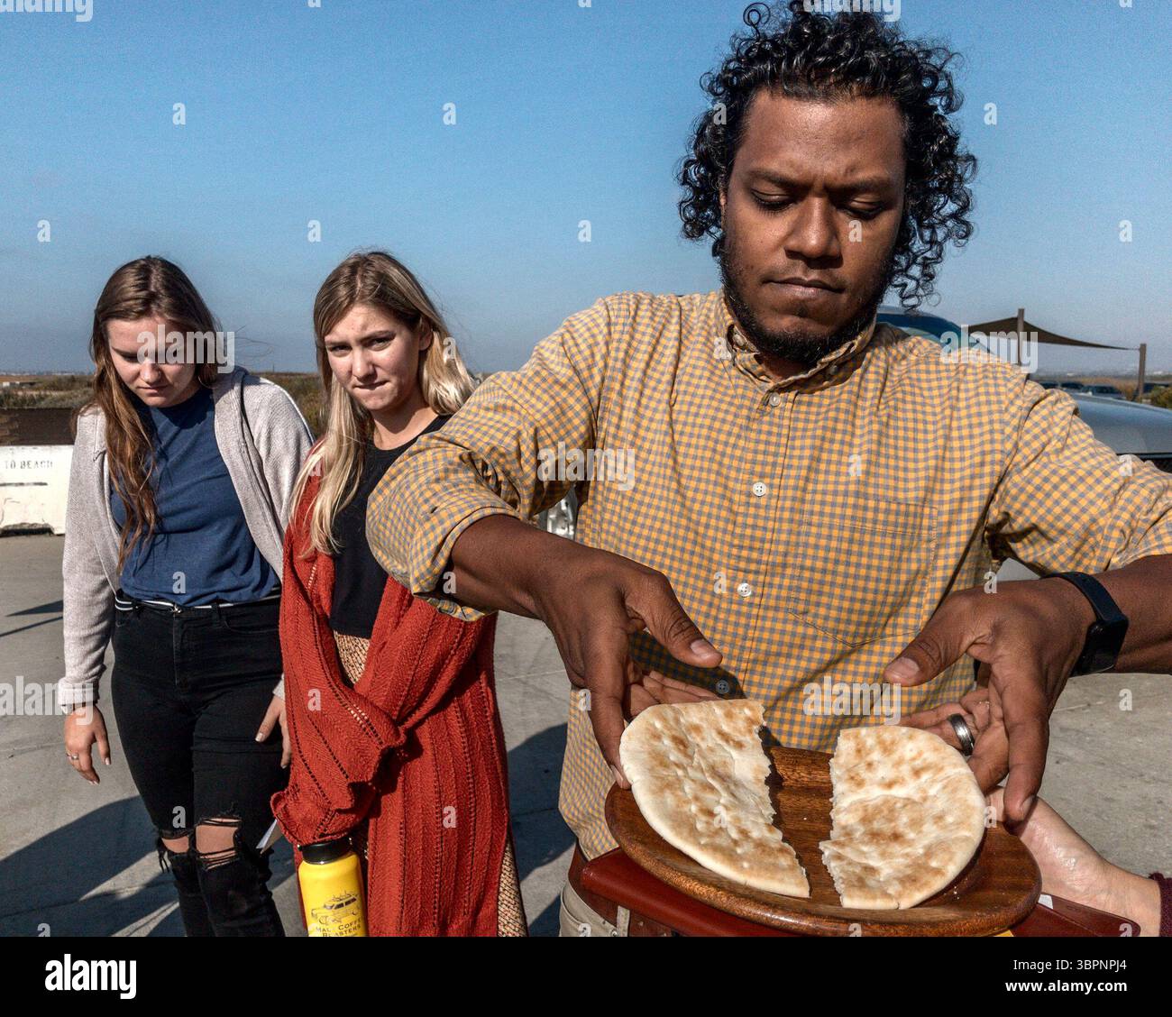 Whe circle hi-res stock photography and images - Alamy