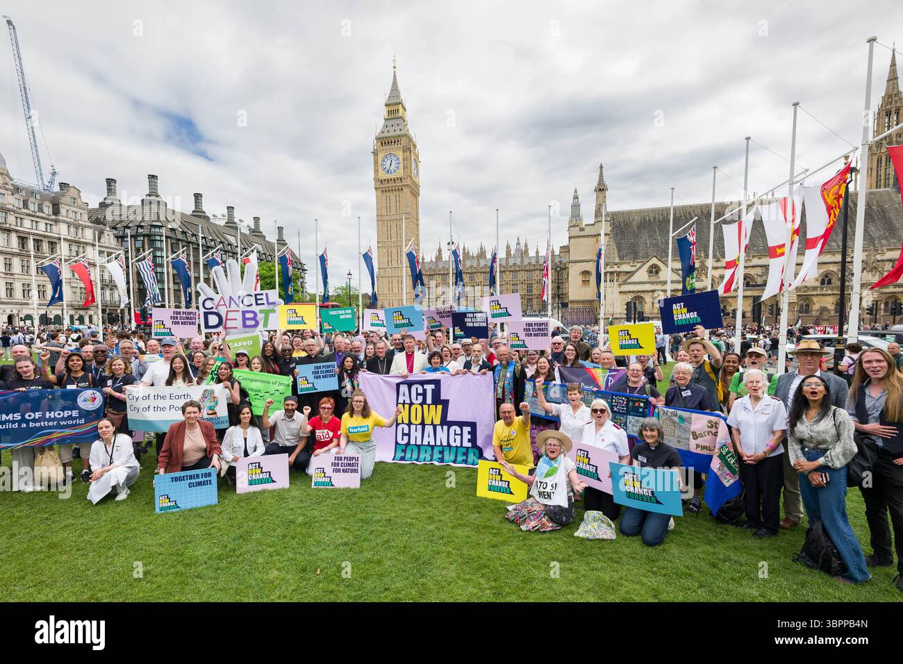 EDITORIAL USE ONLY Faith Leaders across multiple faiths united in ...