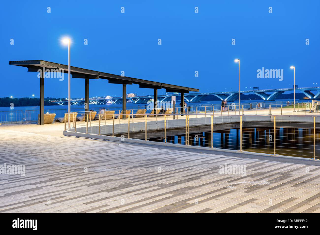 ALEXANDRIA, Virginia — The Robinson Landing pier extends into the ...
