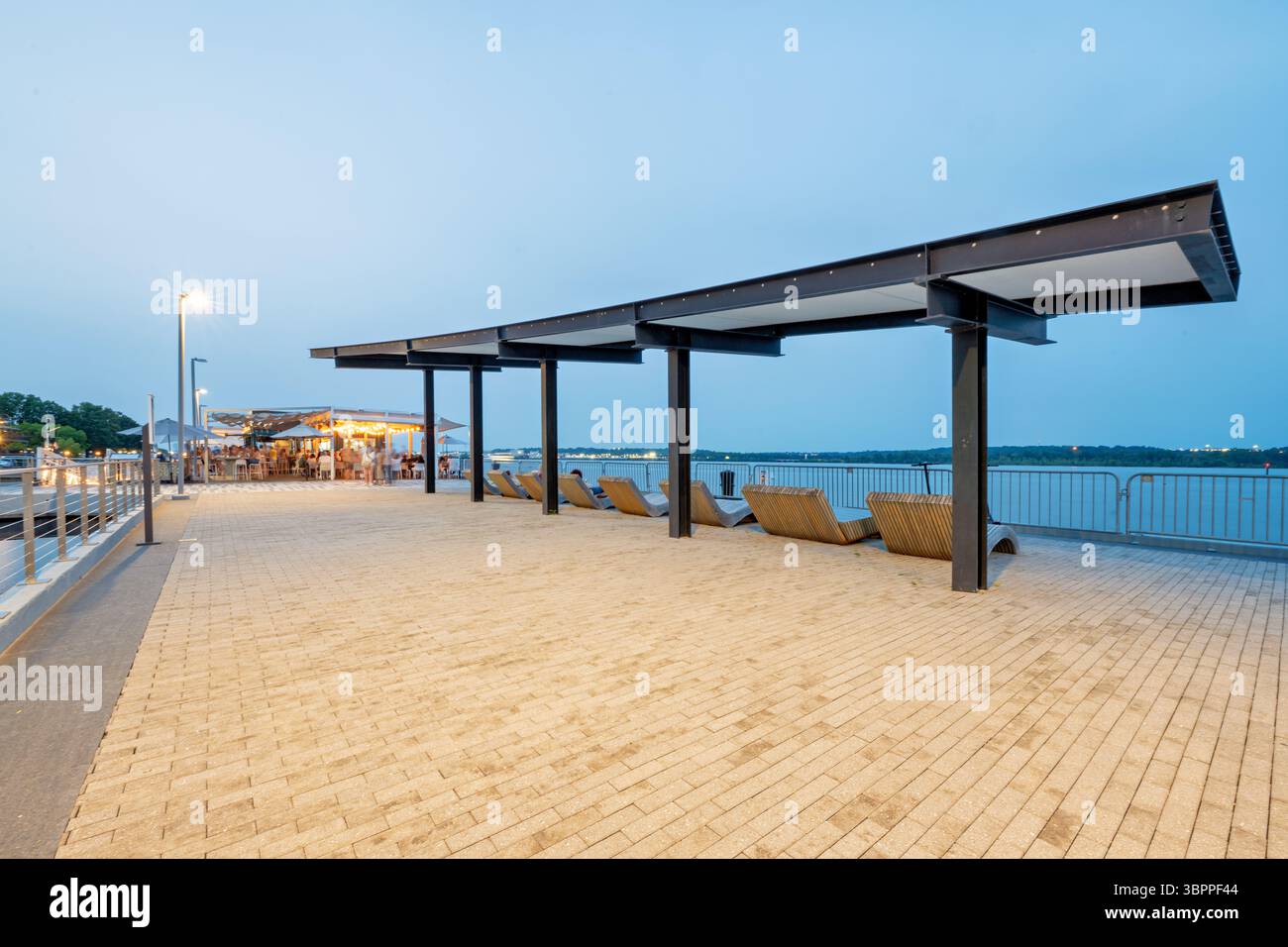 ALEXANDRIA, Virginia — The Robinson Landing pier extends into the ...