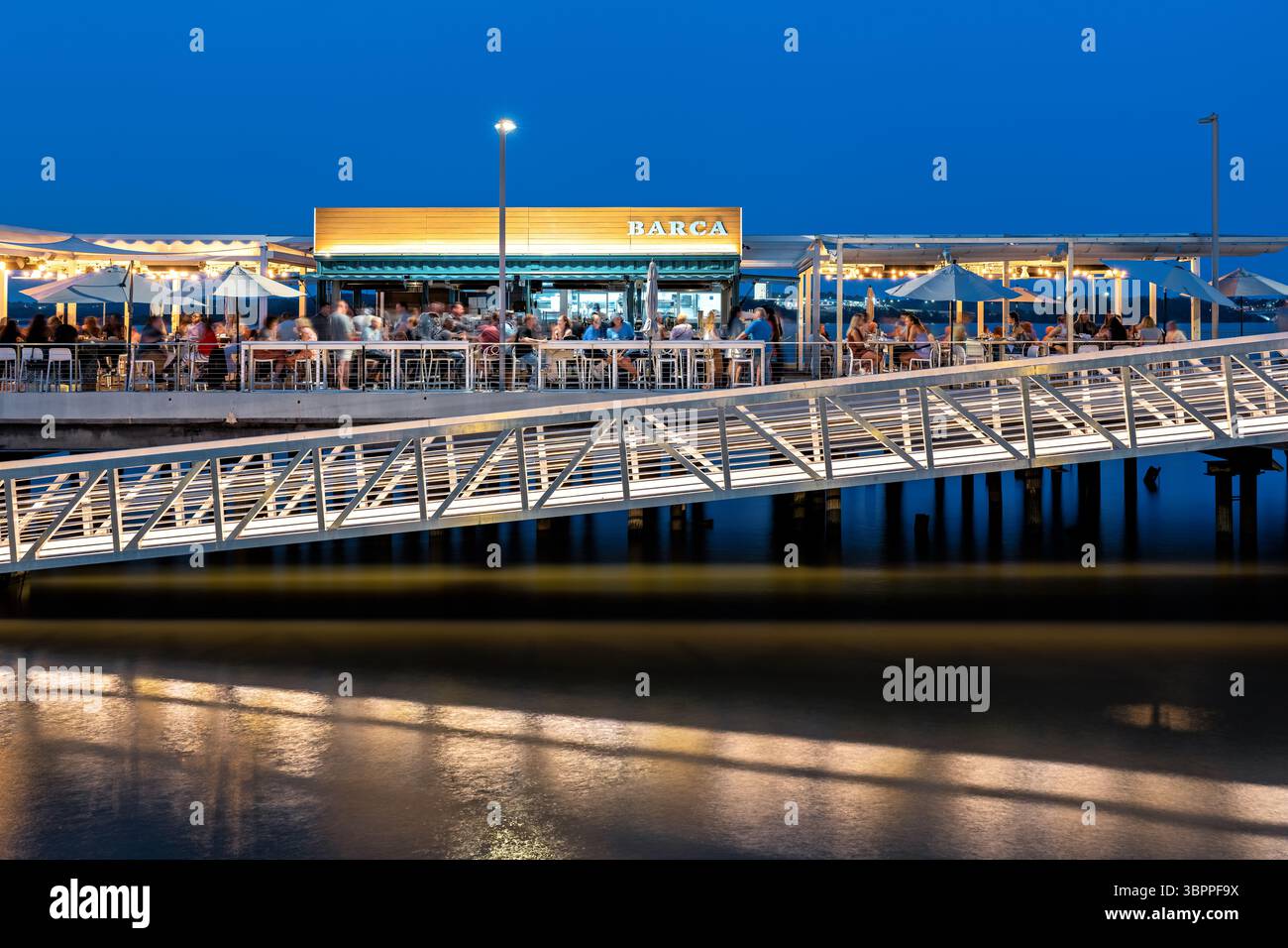 Outdoor dining area features hi-res stock photography and images - Alamy