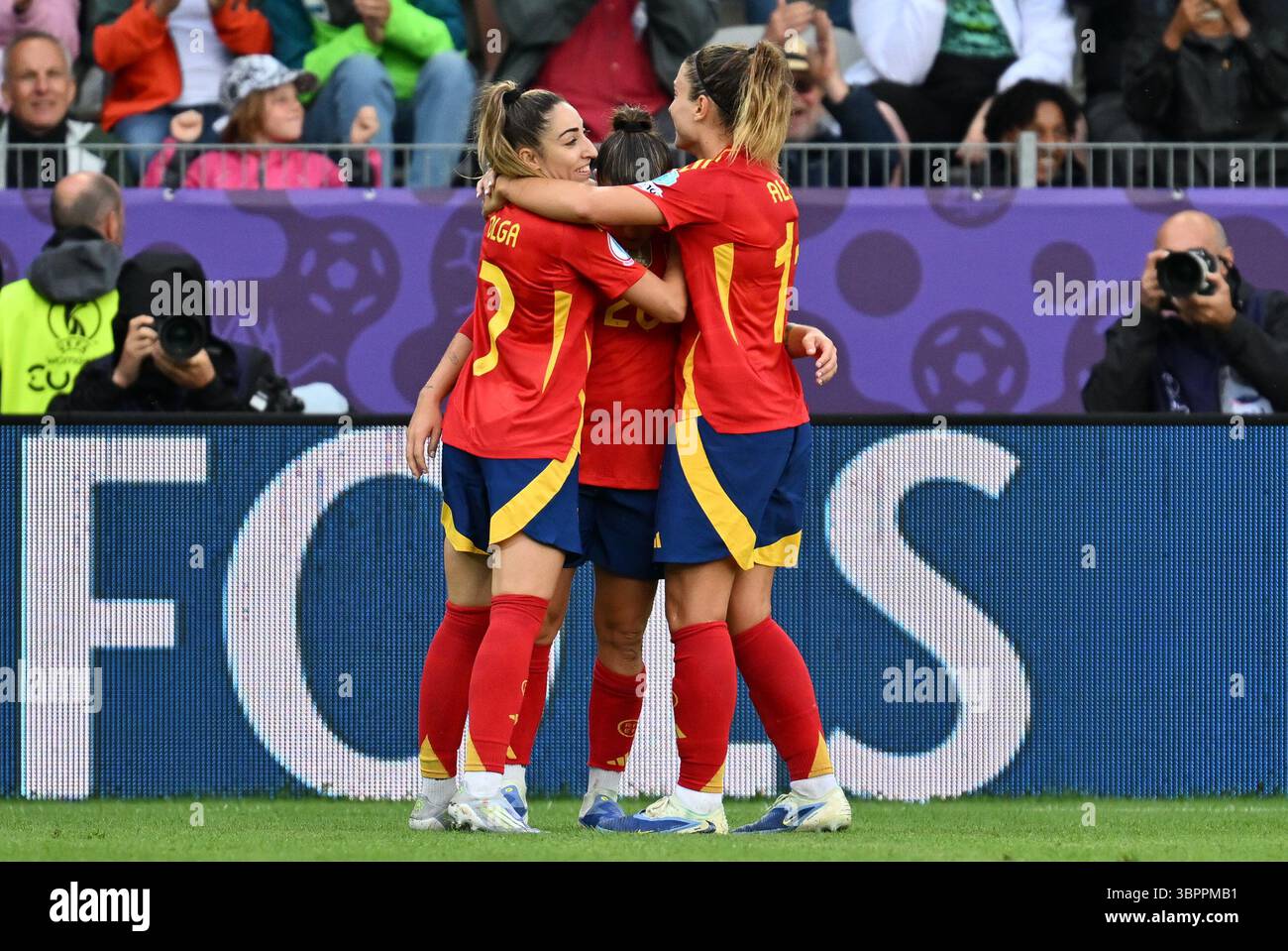 Claudia Pina (20) of Spain celebrates after scoring the 5-2 goal during ...