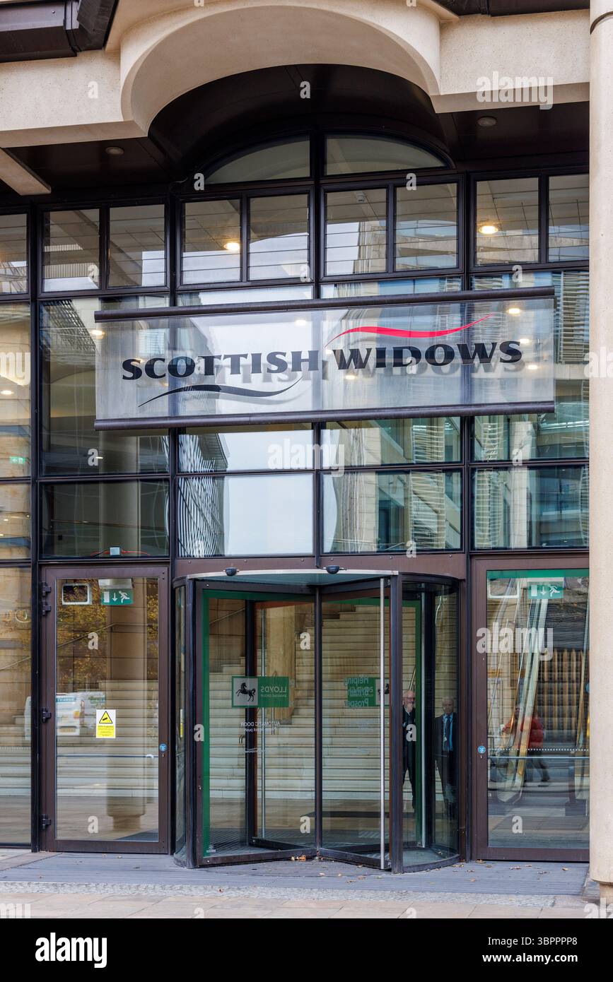 Scottish widows uk hi-res stock photography and images - Alamy