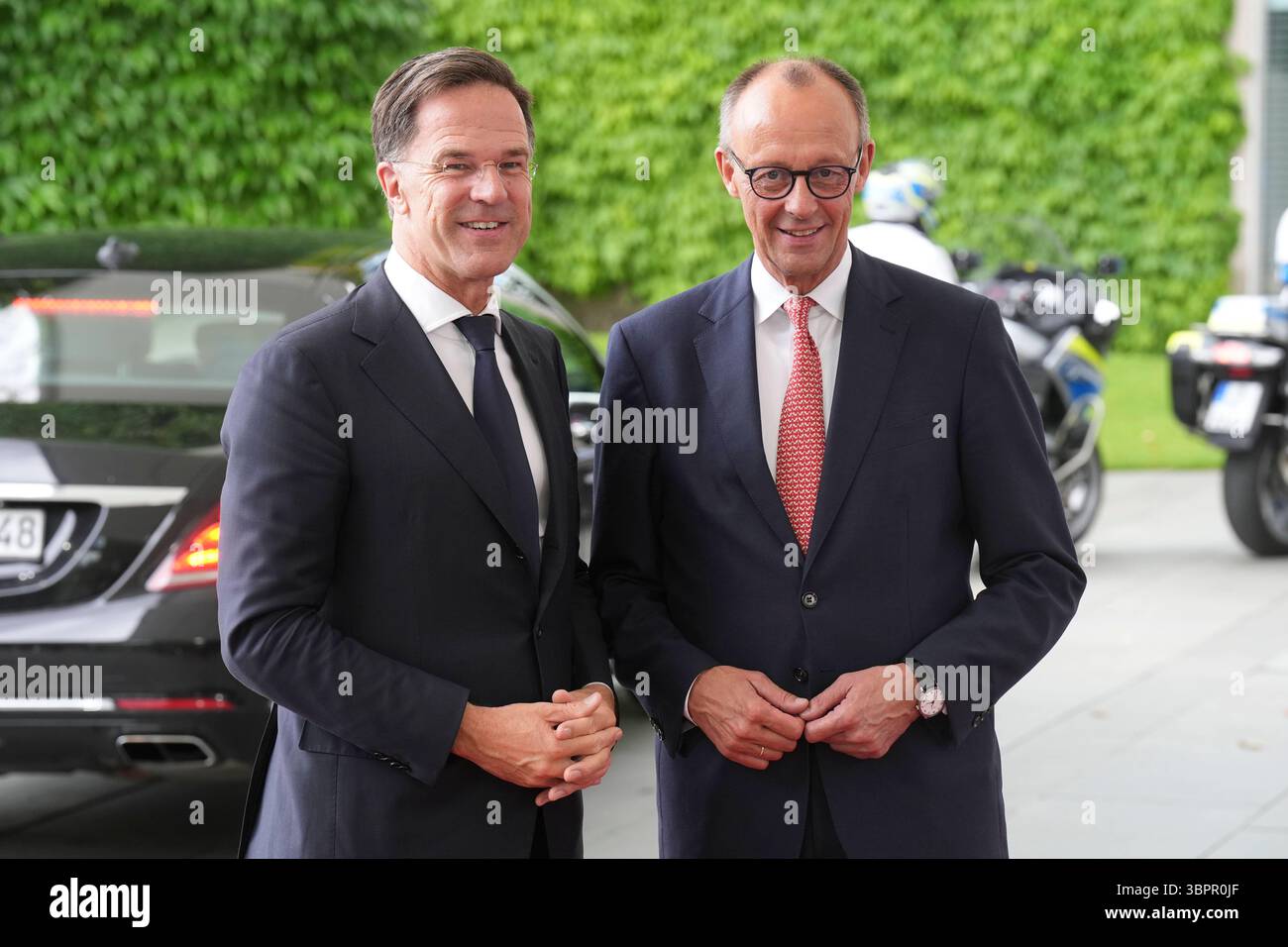 Bundeskanzler Merz empfaengt NATO Generalsekretaer Rutte Bundeskanzler ...