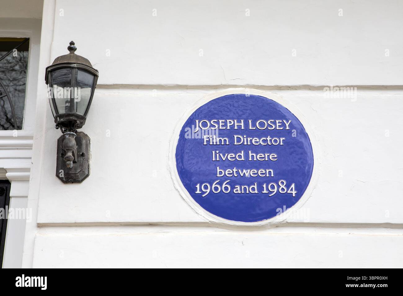 A blue plaque on Royal Avenue in Chelsea, London, marking the location ...