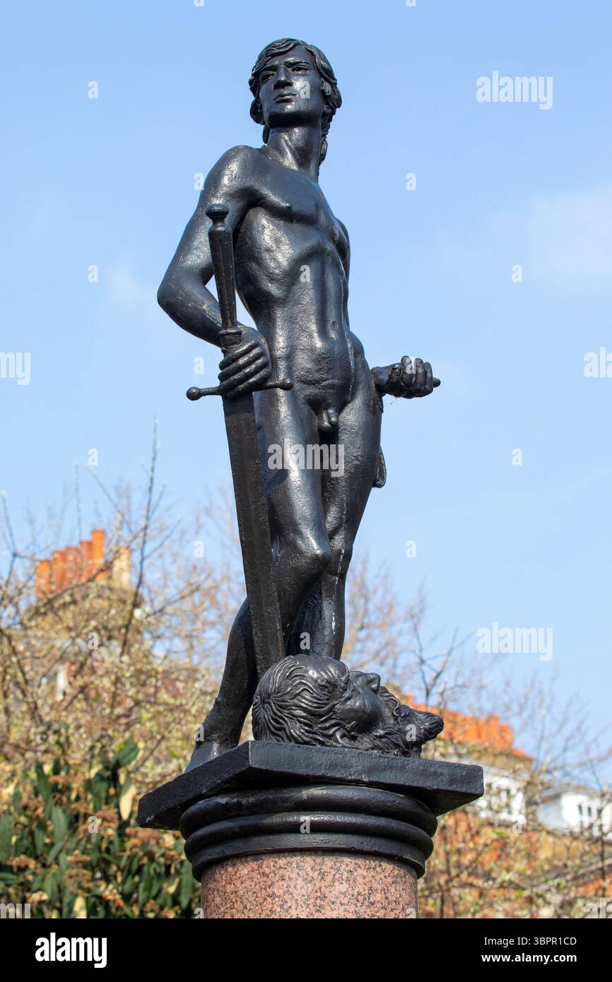 Boy David sculpture by Francis Derwent Wood, lcoated in Chelsea ...