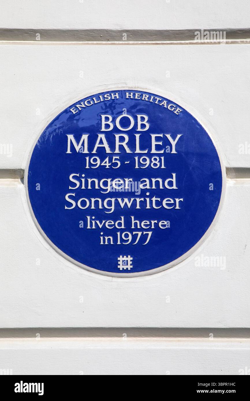 Iconic musician plaque hi-res stock photography and images - Alamy