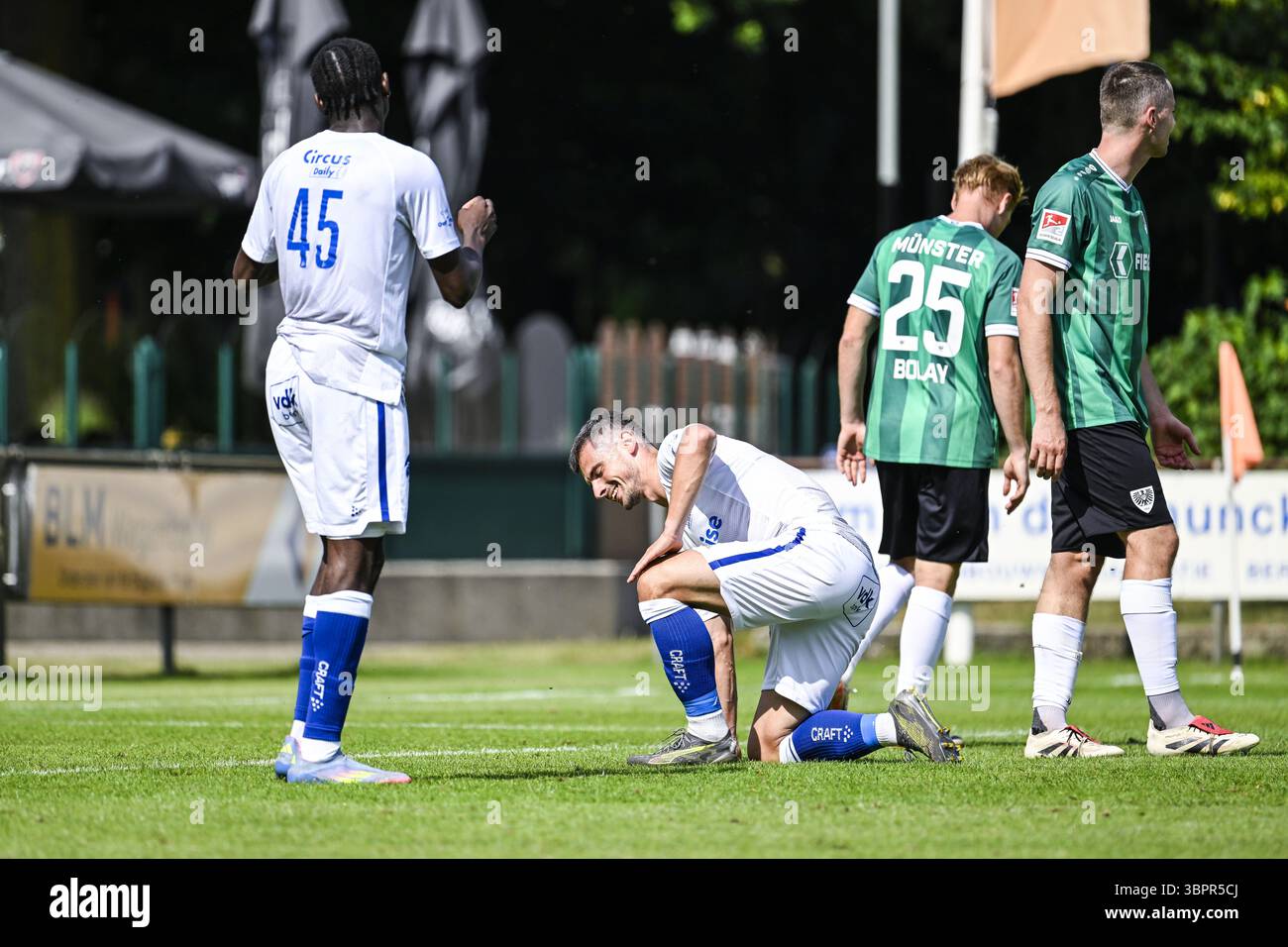 Gent's Hyllarion Goore and Gent's Dante Vanzeir pictured during a ...