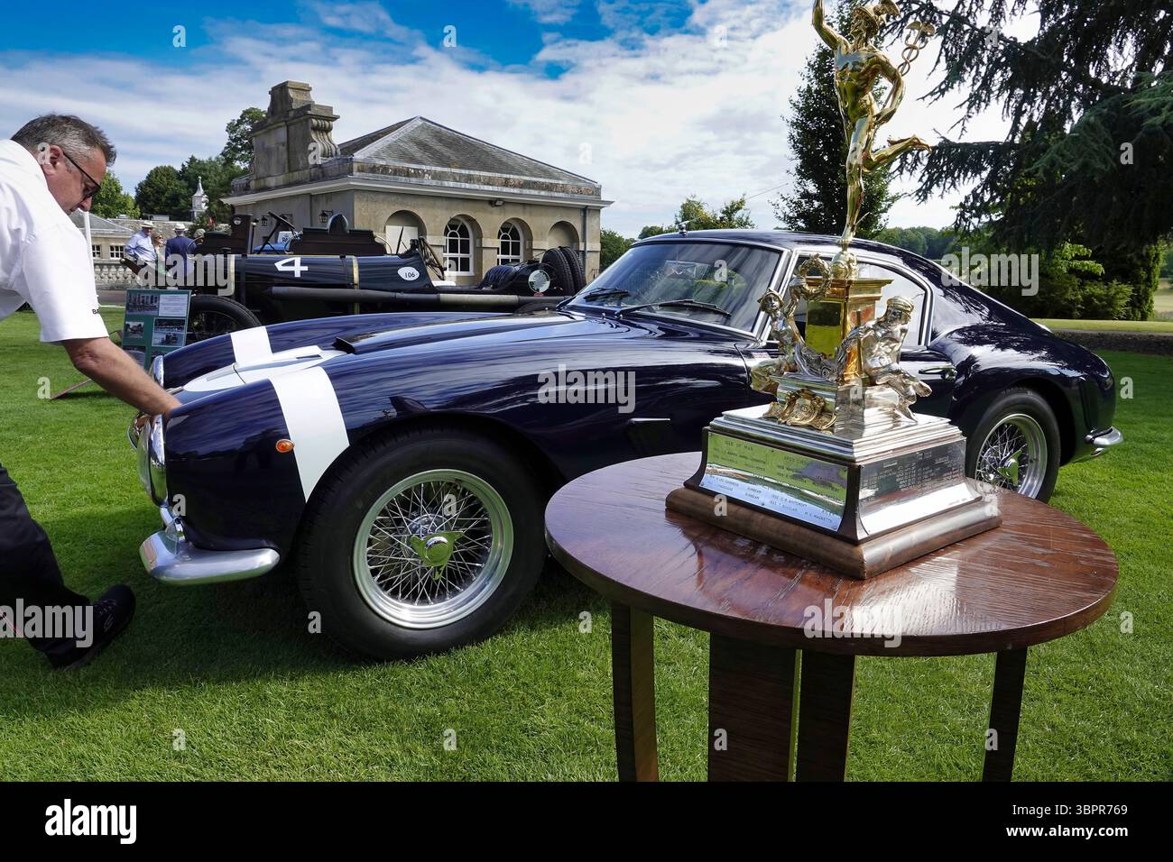 Epsom, Surrey, UK. 9th July, 2025. Stirling MossÕ 250 GTO SWB ...
