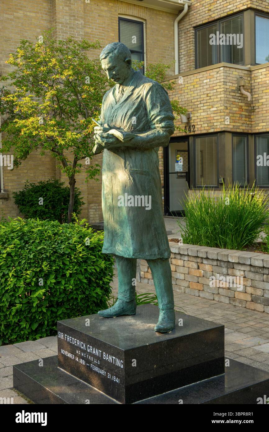 Sir frederick g banting square sculpture statue diabetes founder hi-res ...
