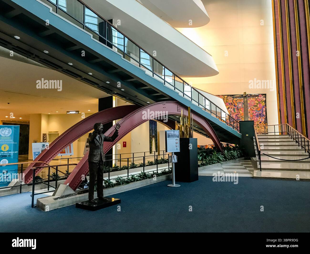 NYC, New York - February 14, 2019: Interior architectural details of ...
