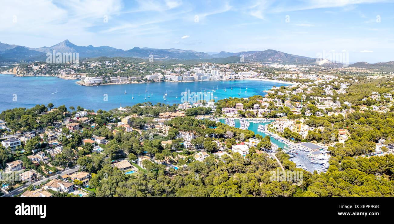 Santa Ponsa auf Mallorca Luftbild von oben Urlaub am Meer Strand Bucht ...