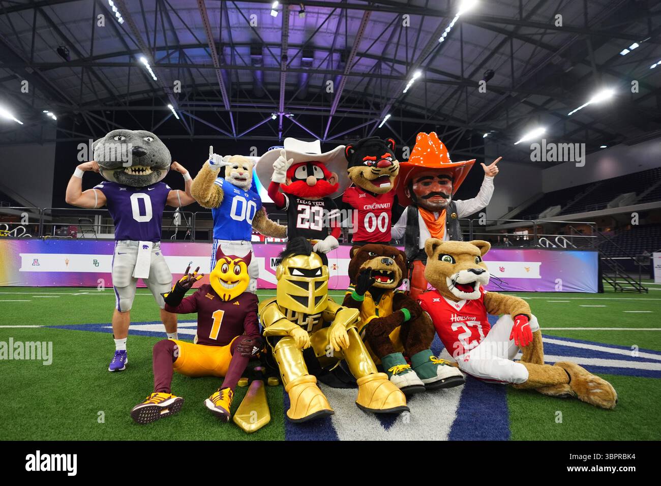 University mascots posse for photos before the start of day two of Big ...