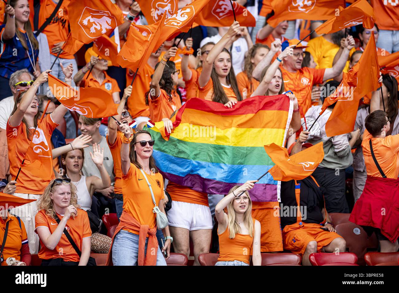 ZURICH - Orange fans during the European Championship Group D match ...