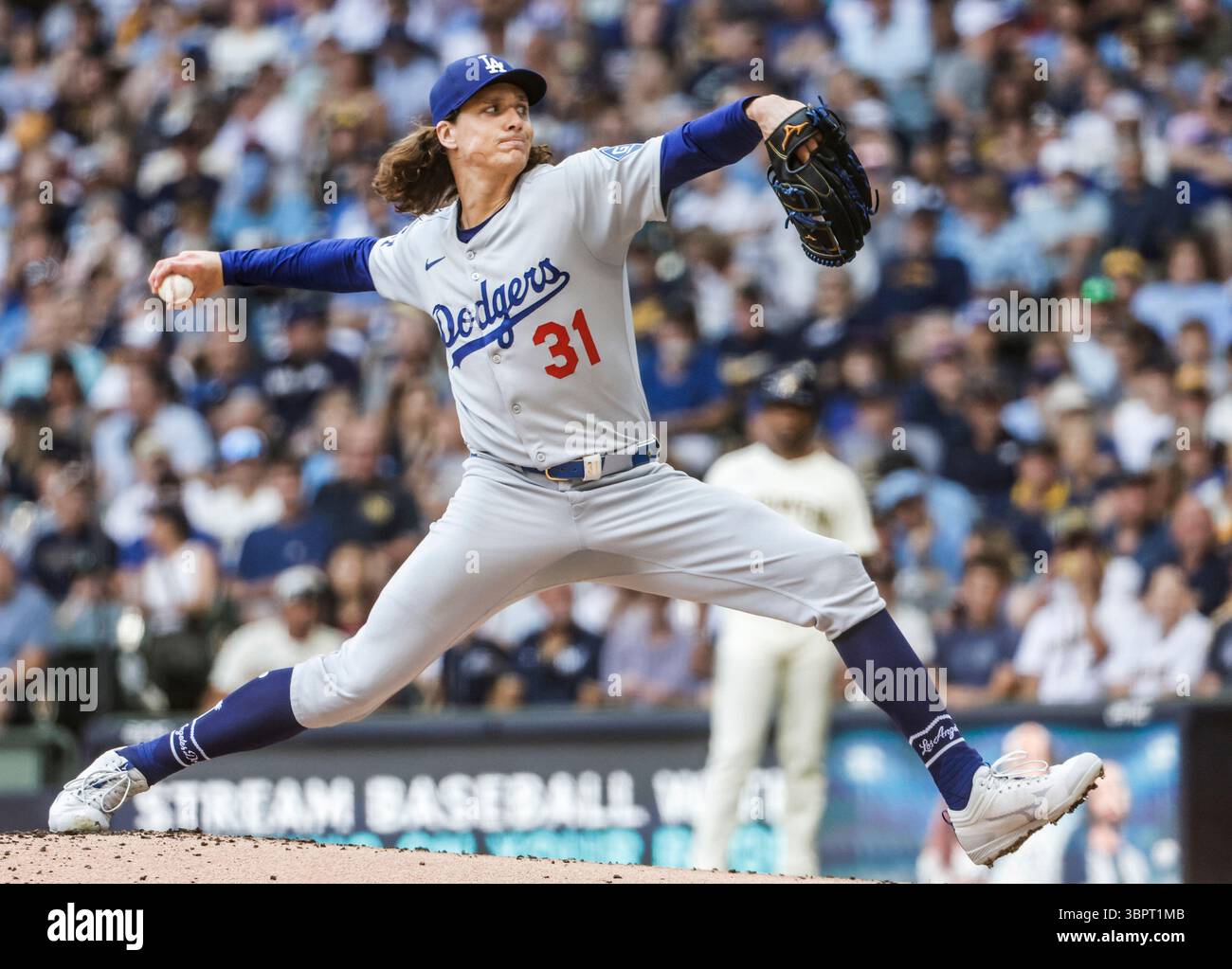 Tyler glasnow dodgers hi-res stock photography and images - Alamy