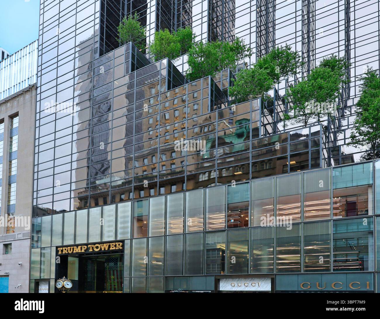 Trump tower facade new hi-res stock photography and images - Alamy