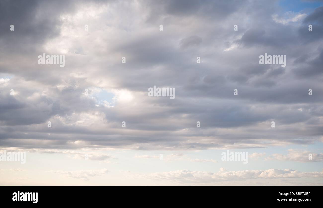 Sky layers hi-res stock photography and images - Alamy