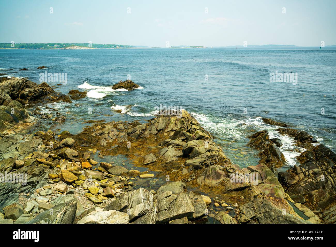 Coast of Peaks Island, Maine Stock Photo - Alamy