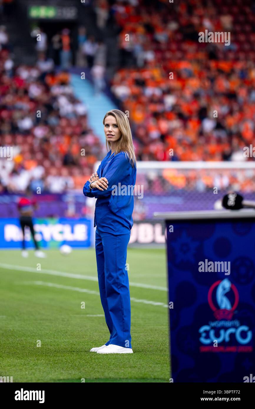 Lili Engels (ZDF TV Moderatorin), SUI, England vs Niederlande, Fussball, UEFA Womens Euro 2025 ...