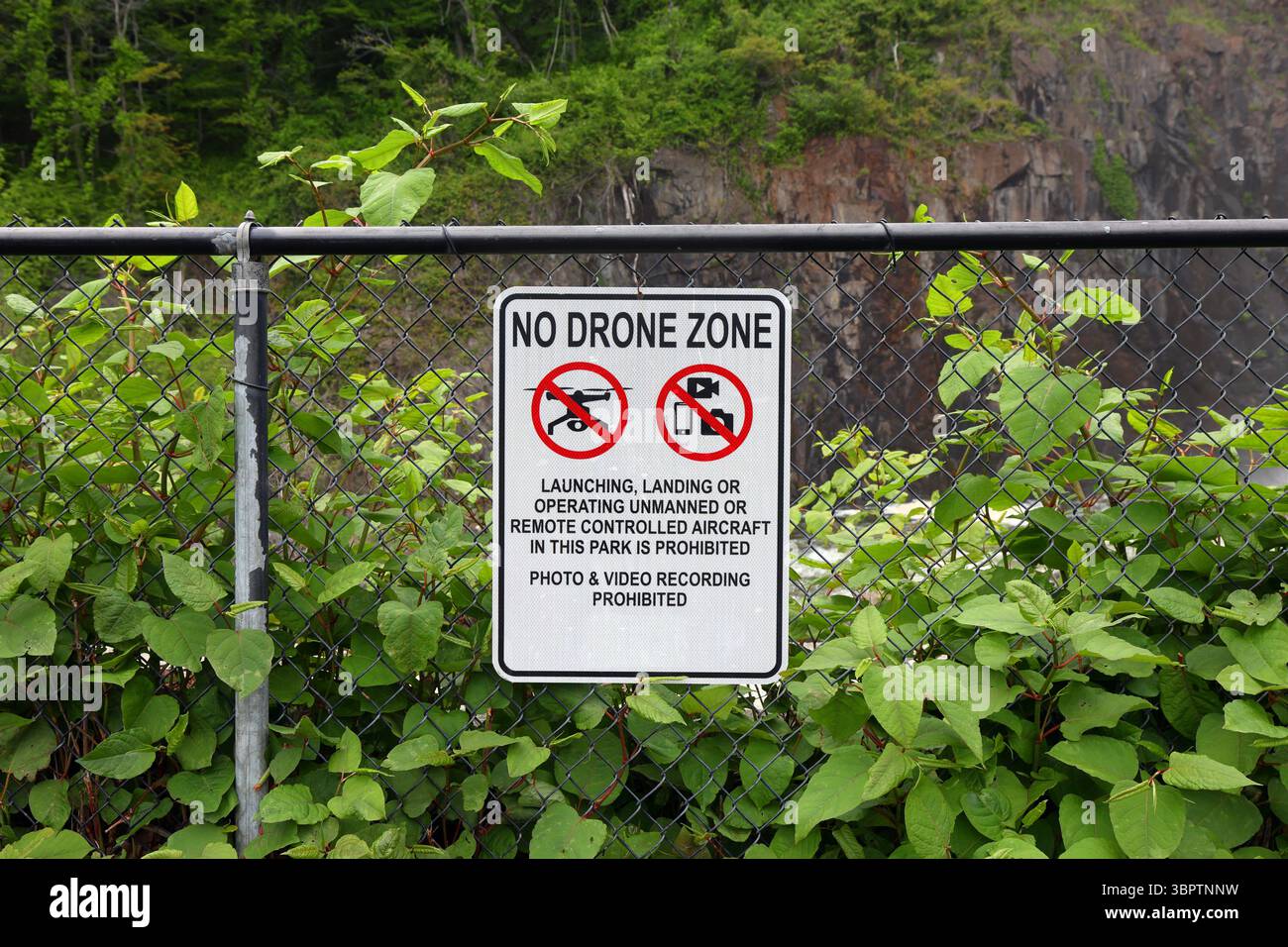 A No Drone Zone warning sign, no photography, photo and video ...