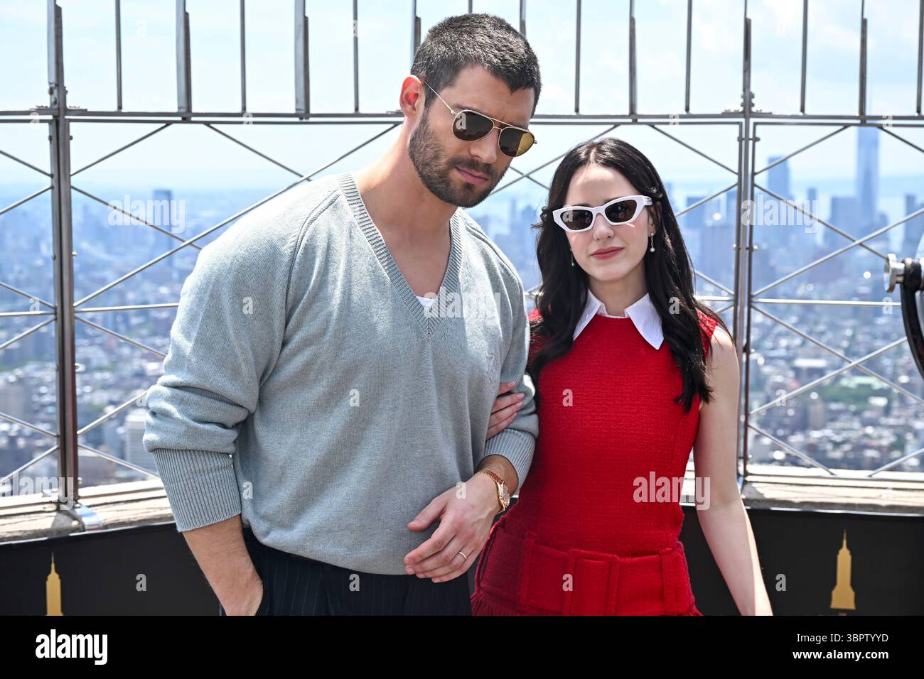 Photo by: NDZ/STAR MAX/IPx 2025 7/9/25 David Corenswet and Rachel Brosnahan with Best Friends ...