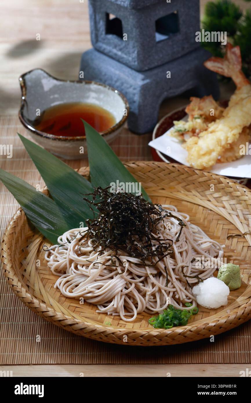 Cold Soba Noodles Stock Photo - Alamy