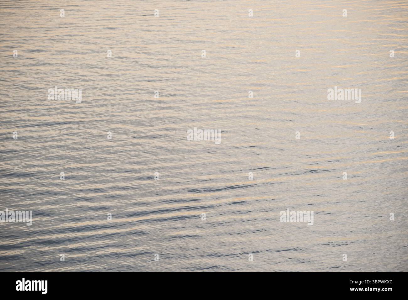 Ripple water ocean aquamarine ocean hi-res stock photography and images ...