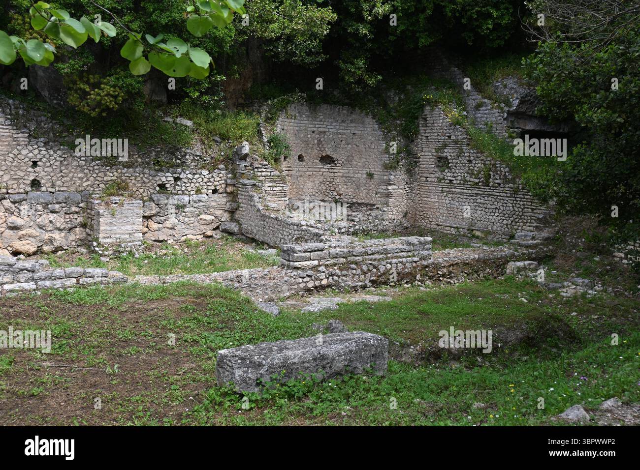 Butrint basilica mosaic albania hi-res stock photography and images - Alamy