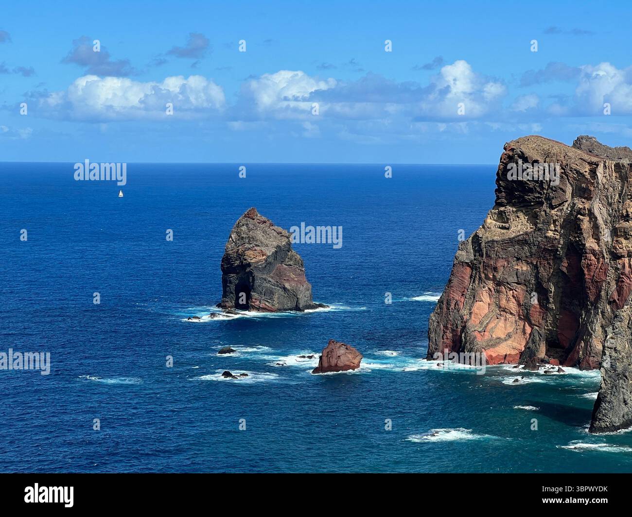 Seascape sea landscape bright smartphone stock photos and images - Alamy