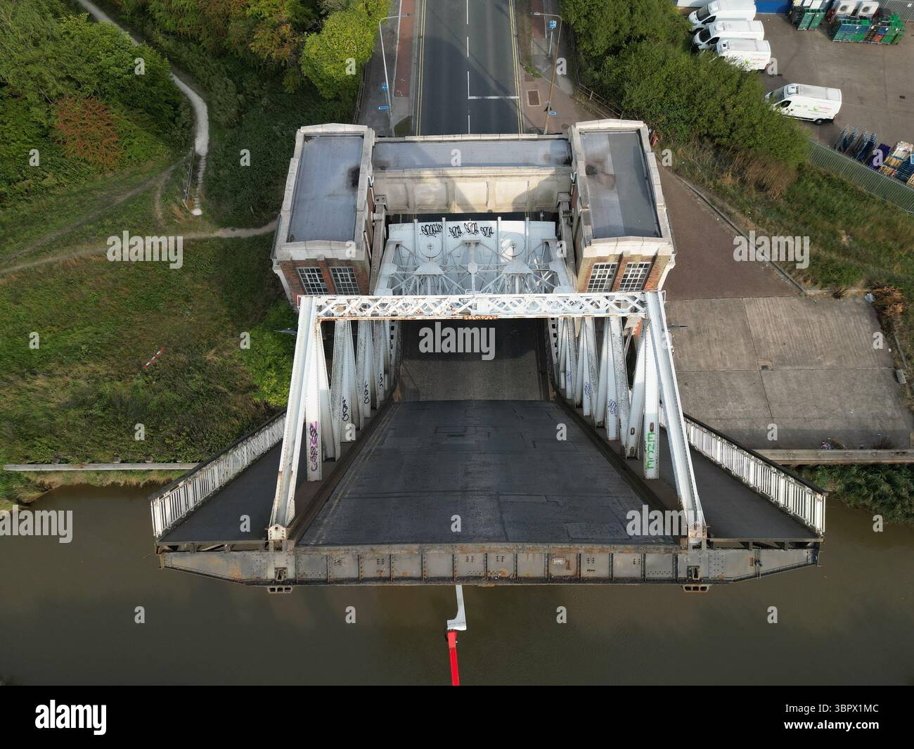 Aerial view of Sutton Road Bridge, Scherzer Rolling Bascule road ...