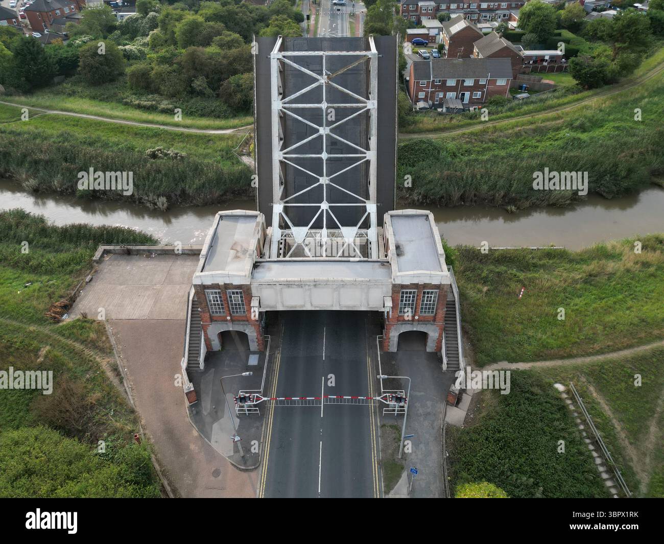 Aerial view of Sutton Road Bridge, Scherzer Rolling Bascule road ...
