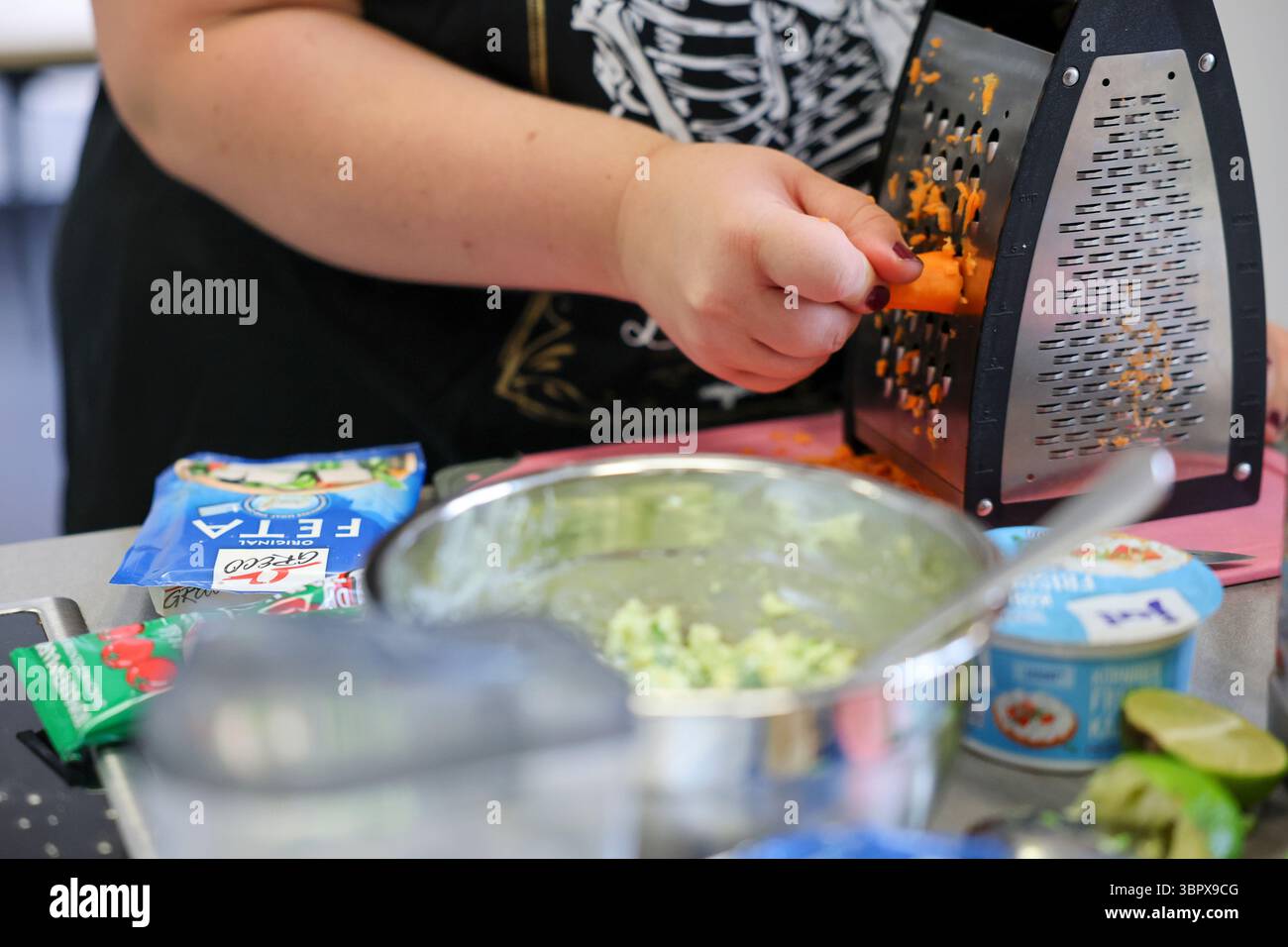 Morbidly obese woman hi-res stock photography and images - Alamy