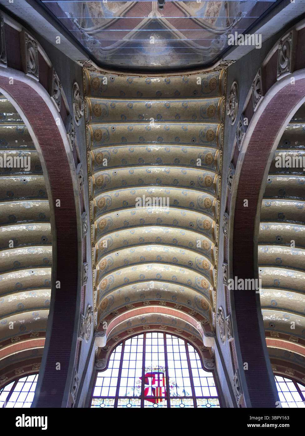 Eclectic buildings in central Barcelona showcasing Gothic, Modernisme ...