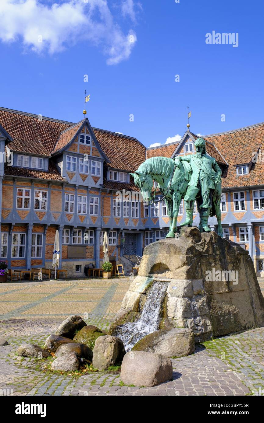 Market square memorial duke hi-res stock photography and images - Alamy