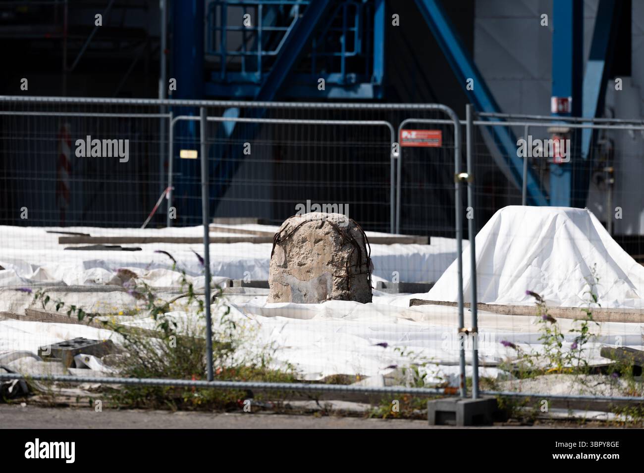 Leverkusen, Germany. 10th July, 2025. View of the accident site on the ...