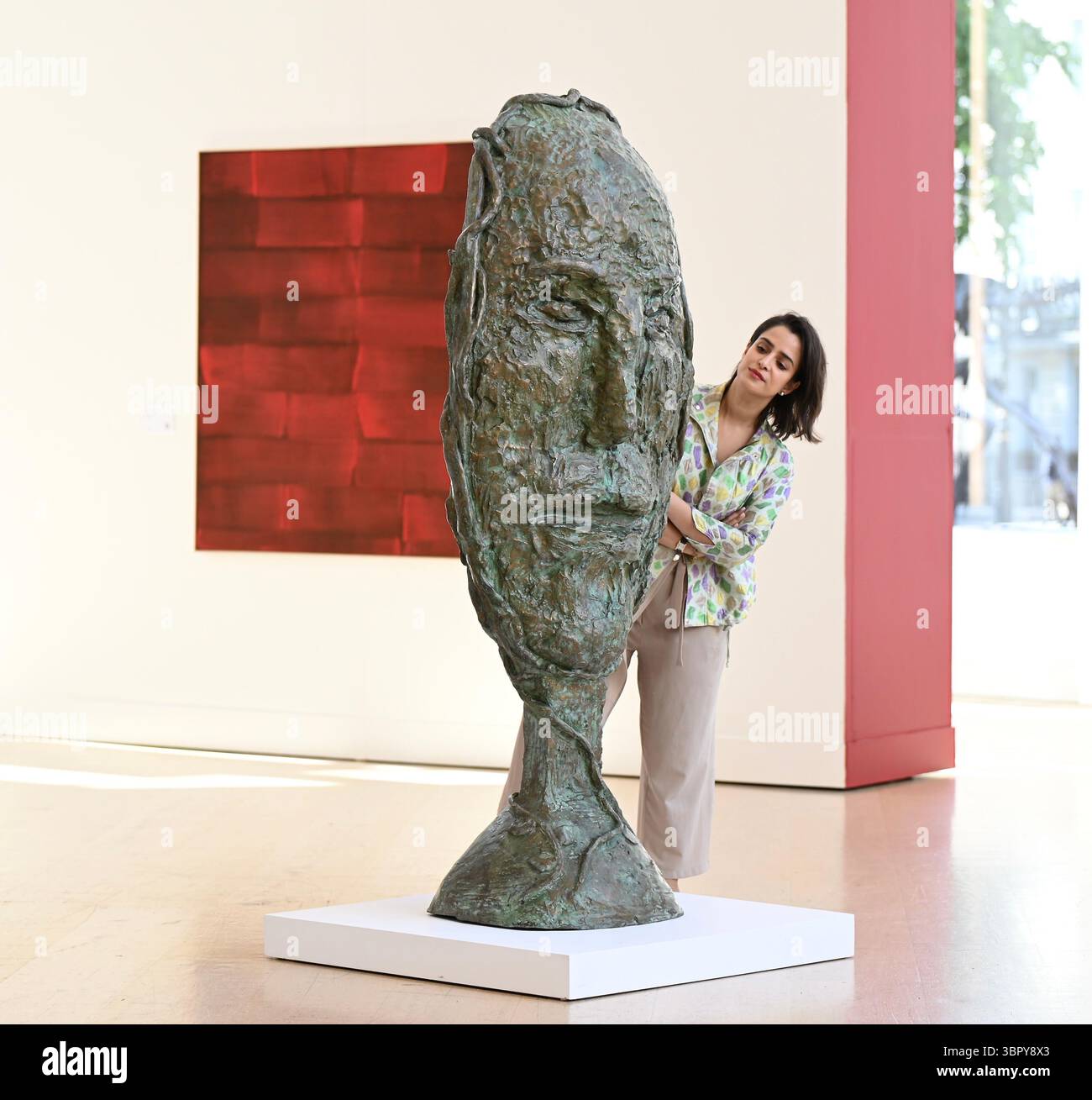 A preview of the new exhibition at Philips COSSING BORDERS , Modern Art ...