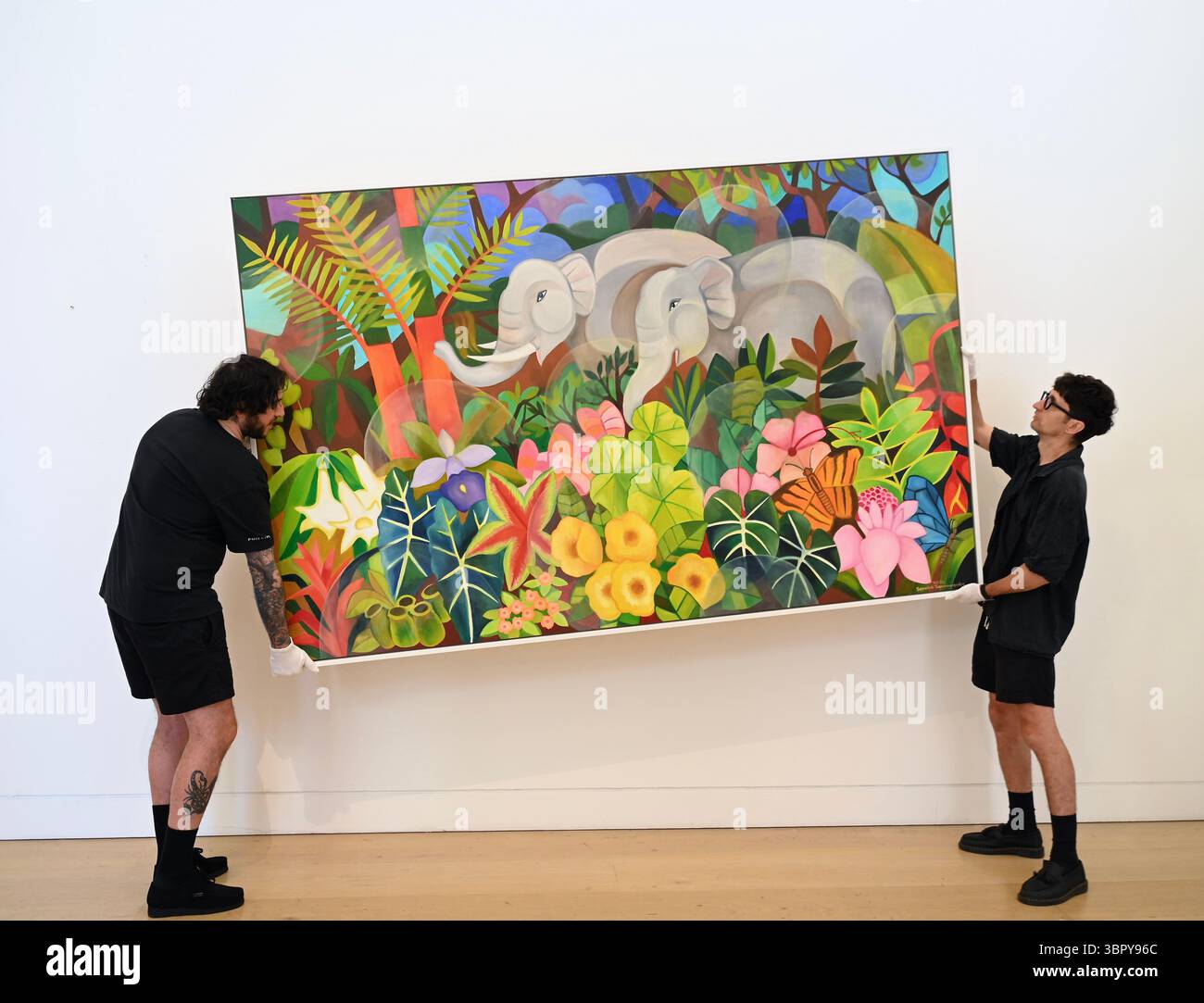 A preview of the new exhibition at Philips COSSING BORDERS , Modern Art ...