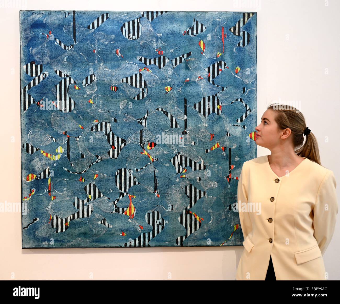A preview of the new exhibition at Philips COSSING BORDERS , Modern Art ...
