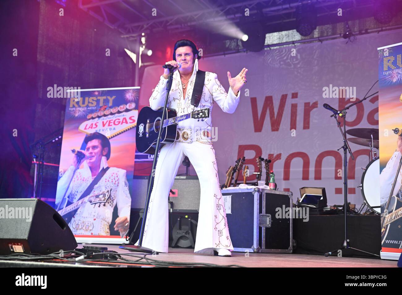 Rusty, Elvis Impersonator, Elvis Presley Show, Rudolf Stumbecker, 2025 ...