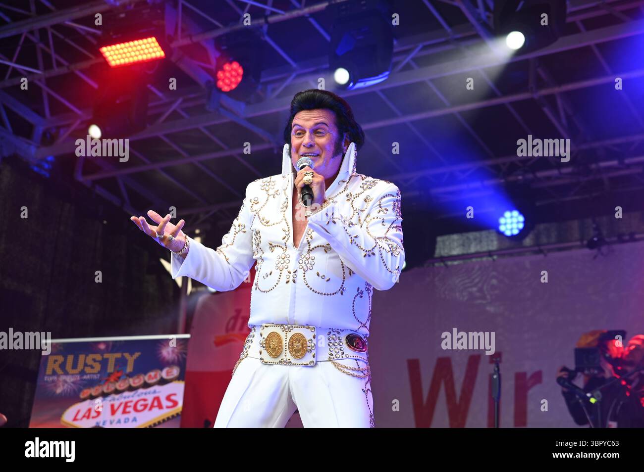 Rusty, Elvis Impersonator, Elvis Presley Show, Rudolf Stumbecker, 2025 ...