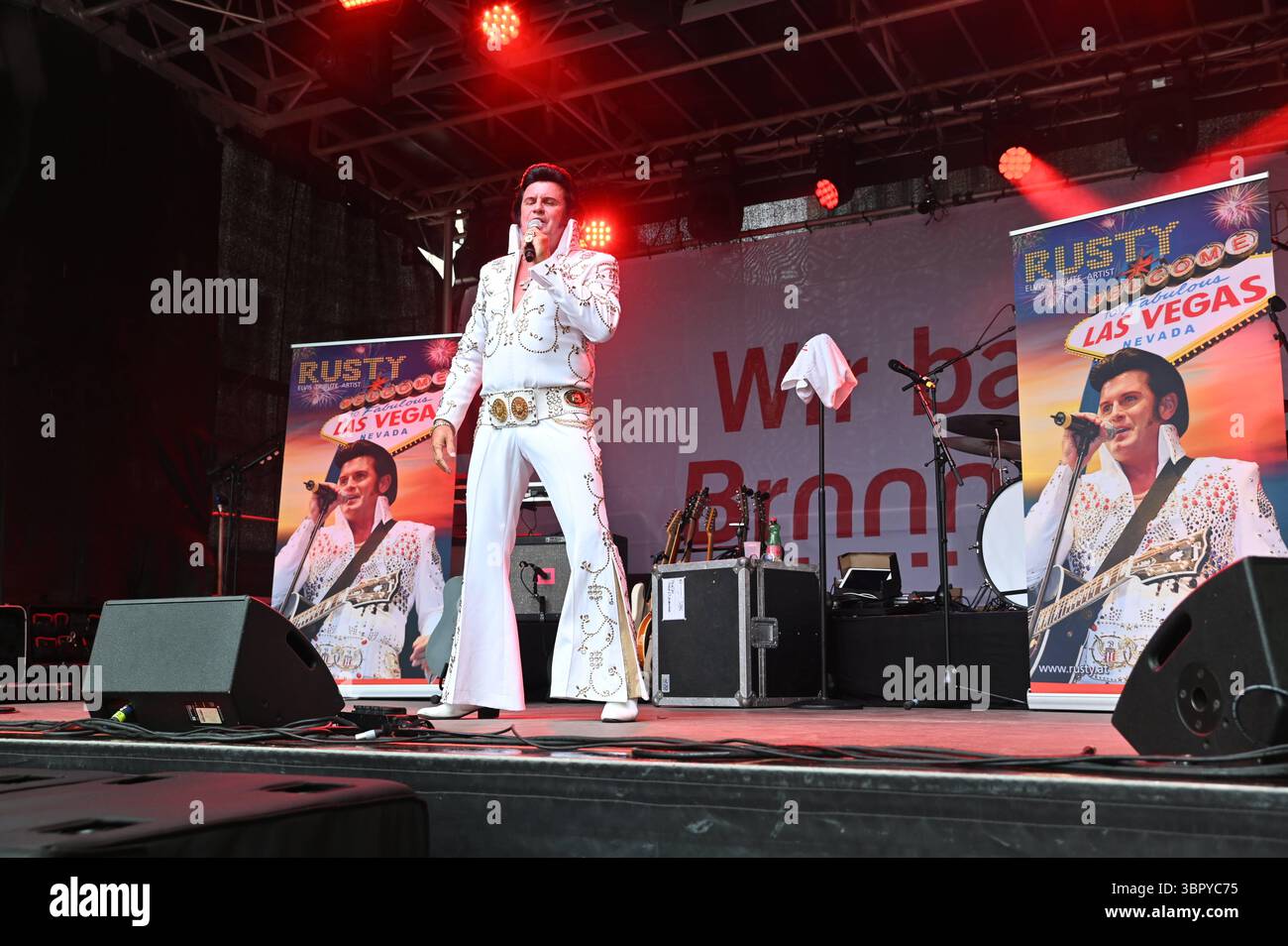 Rusty, Elvis Impersonator, Elvis Presley Show, Rudolf Stumbecker, 2025 ...