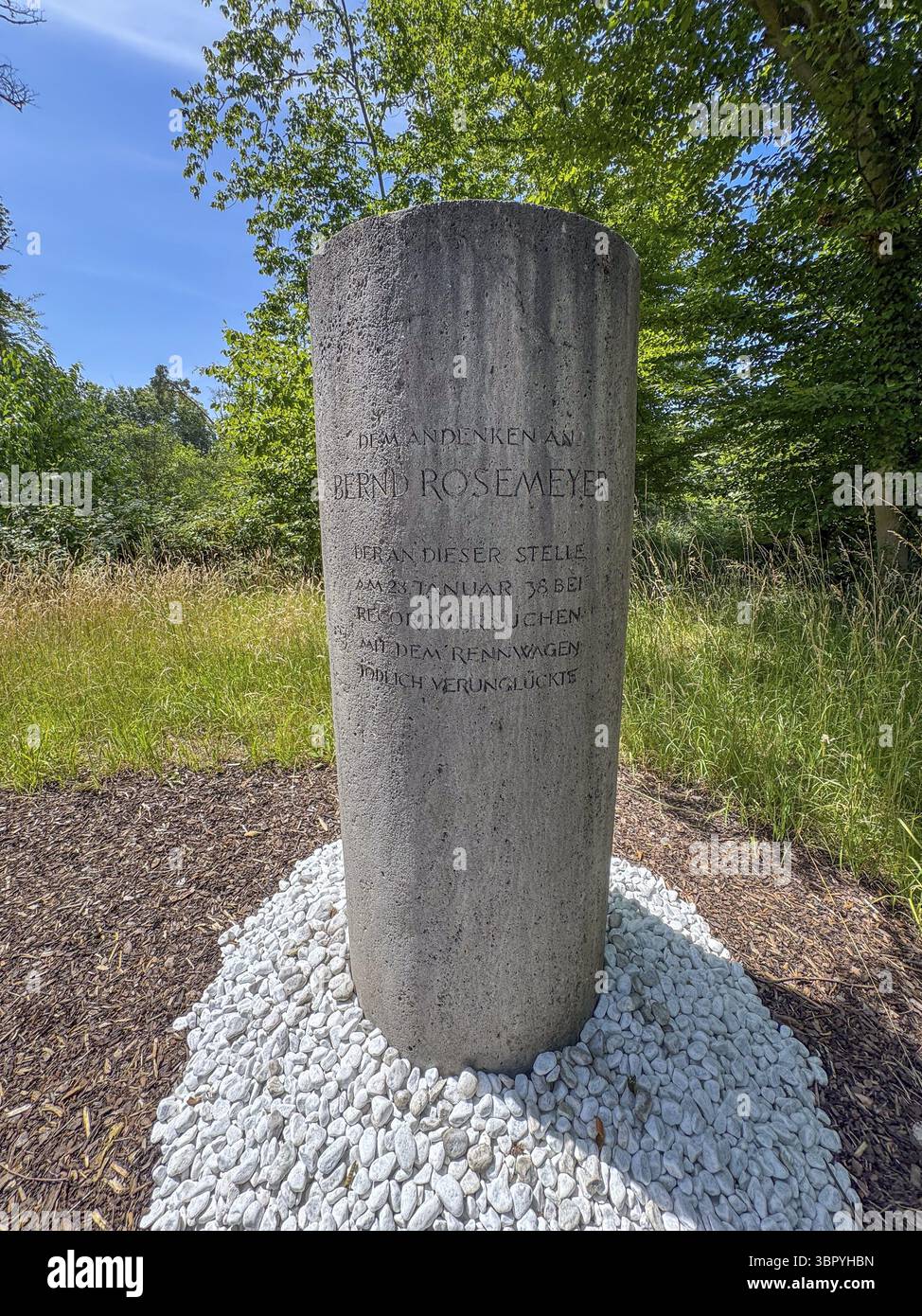 Motorsport monument hi-res stock photography and images - Alamy