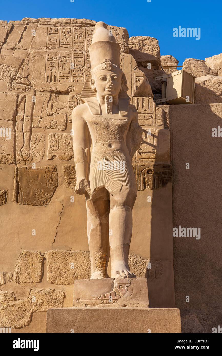 Architecture ancient temple complex hi-res stock photography and images ...