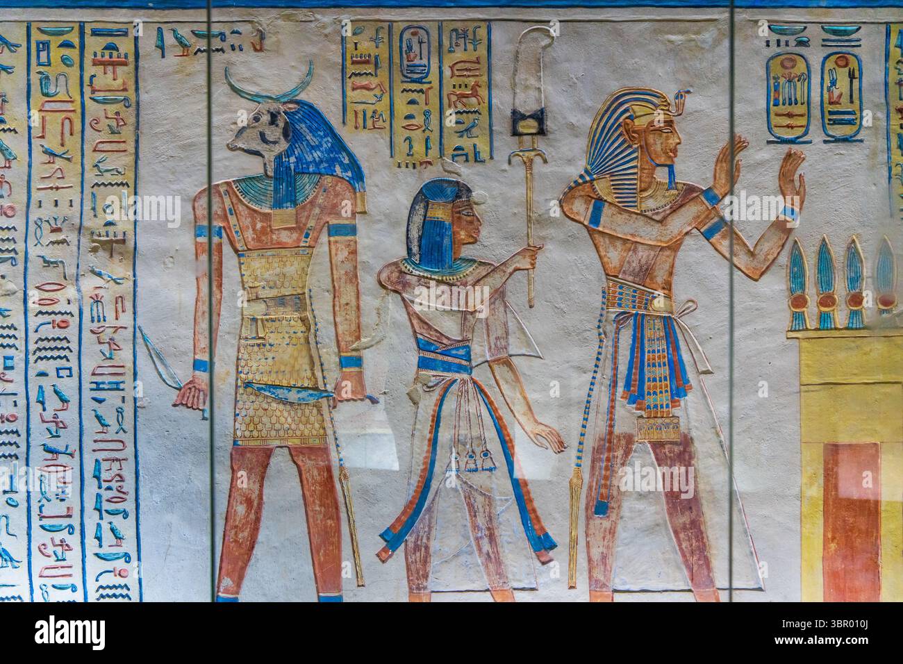 Tomb of Amonherkhopeshef: the ram-headed demon Sematy, protects Prince ...