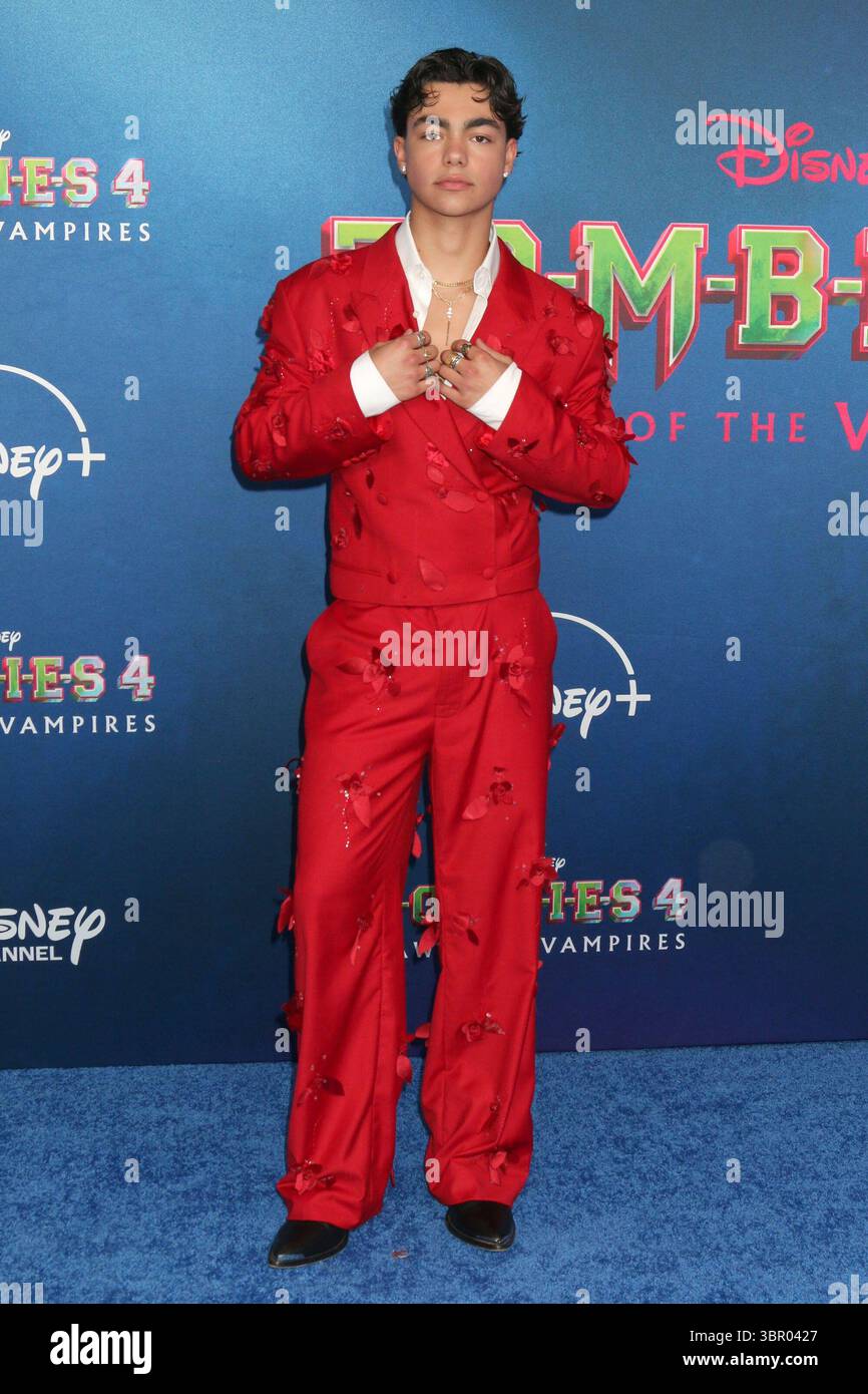 Malachi Barton at arrivals for ZOMBIES 4: DAWN OF THE VAMPIRES Premiere ...