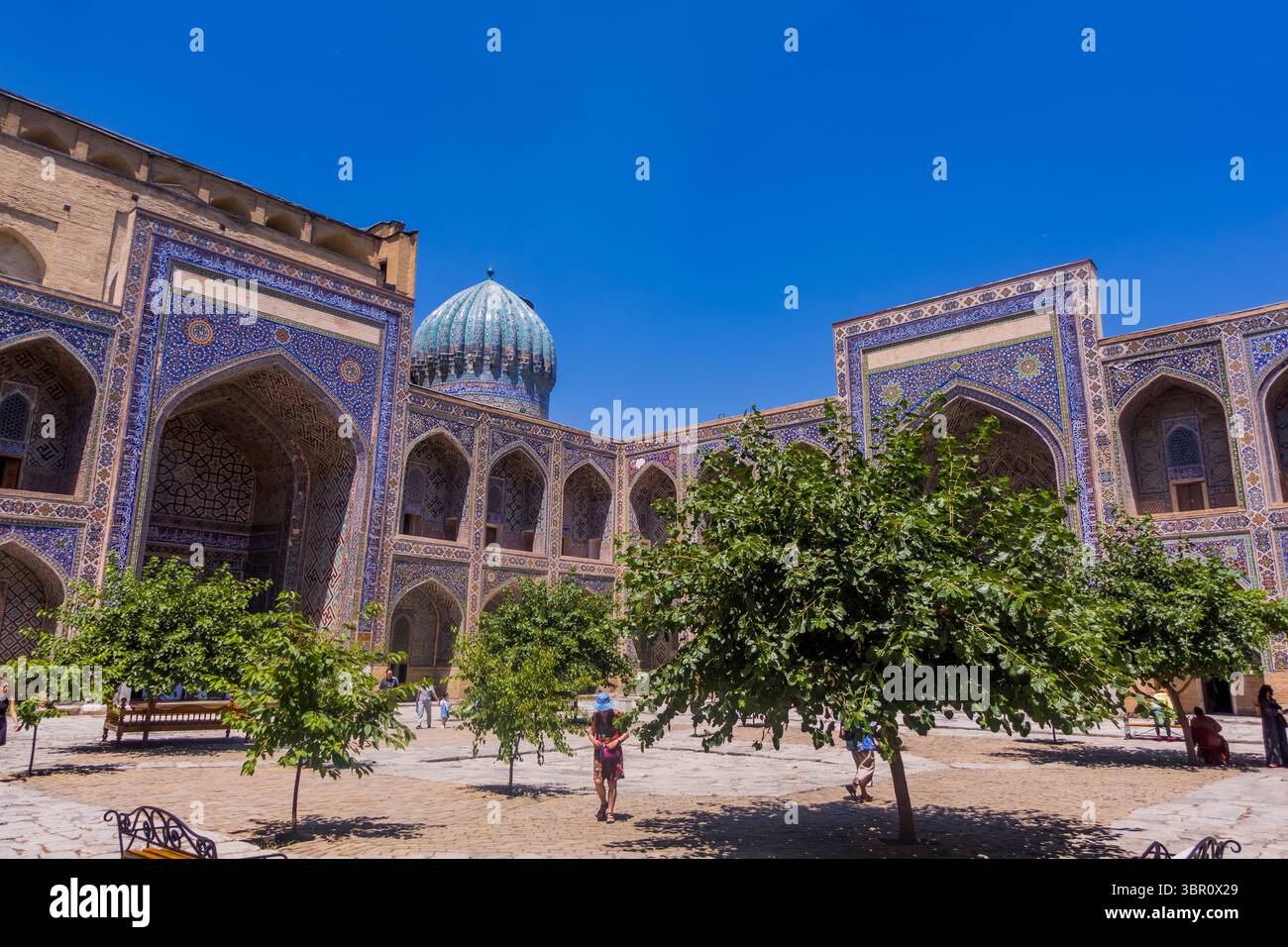 The stunning Registan Square in Samarkand, Uzbekistan Stock Photo - Alamy