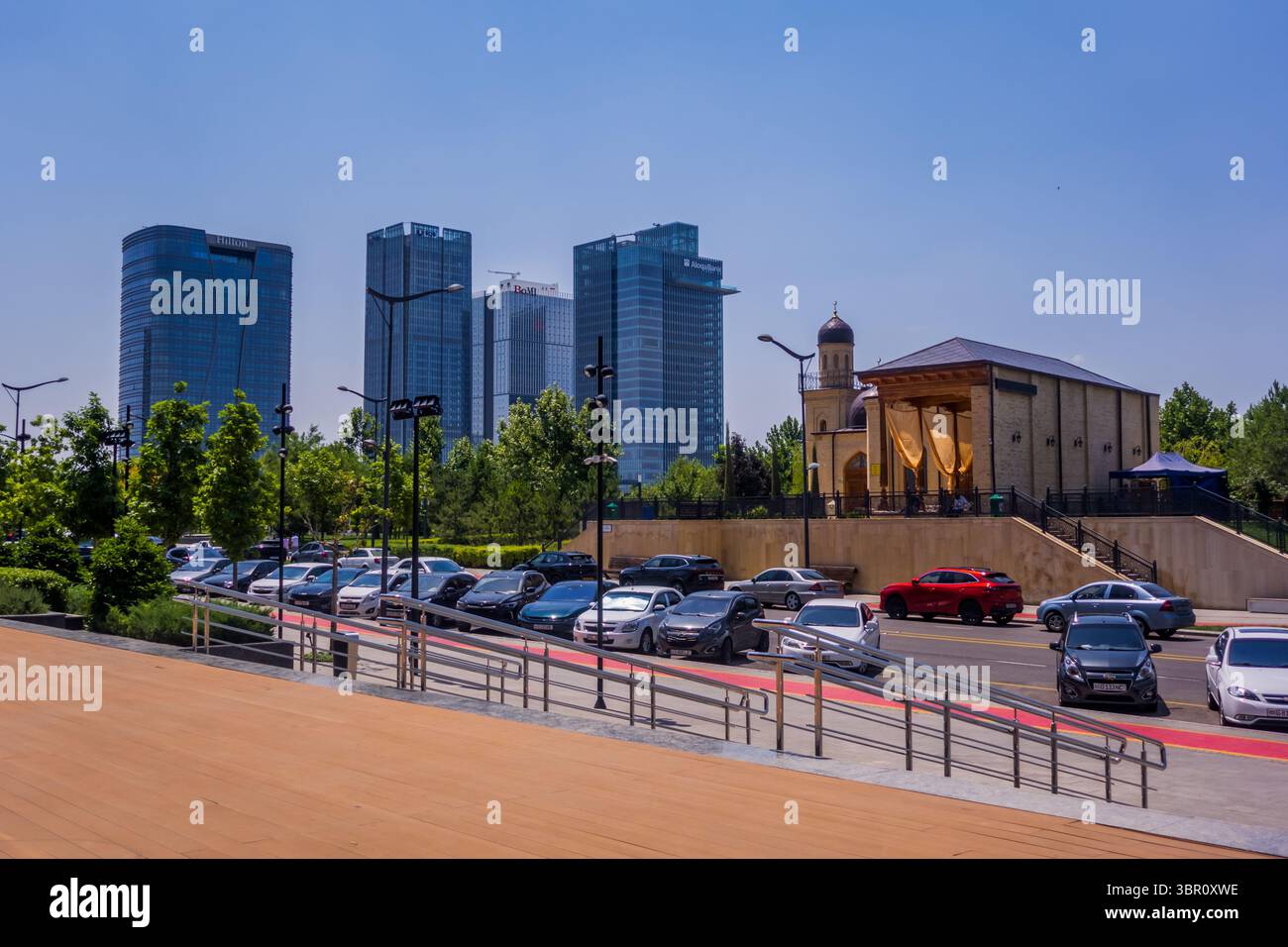 The modern and luxurious City Park in Tashkent, Uzbekistan Stock Photo ...