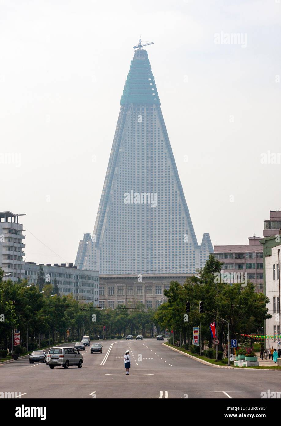 Construction of the pyramid-shaped Ryugyong hotel, DGC, Pyongyang ...