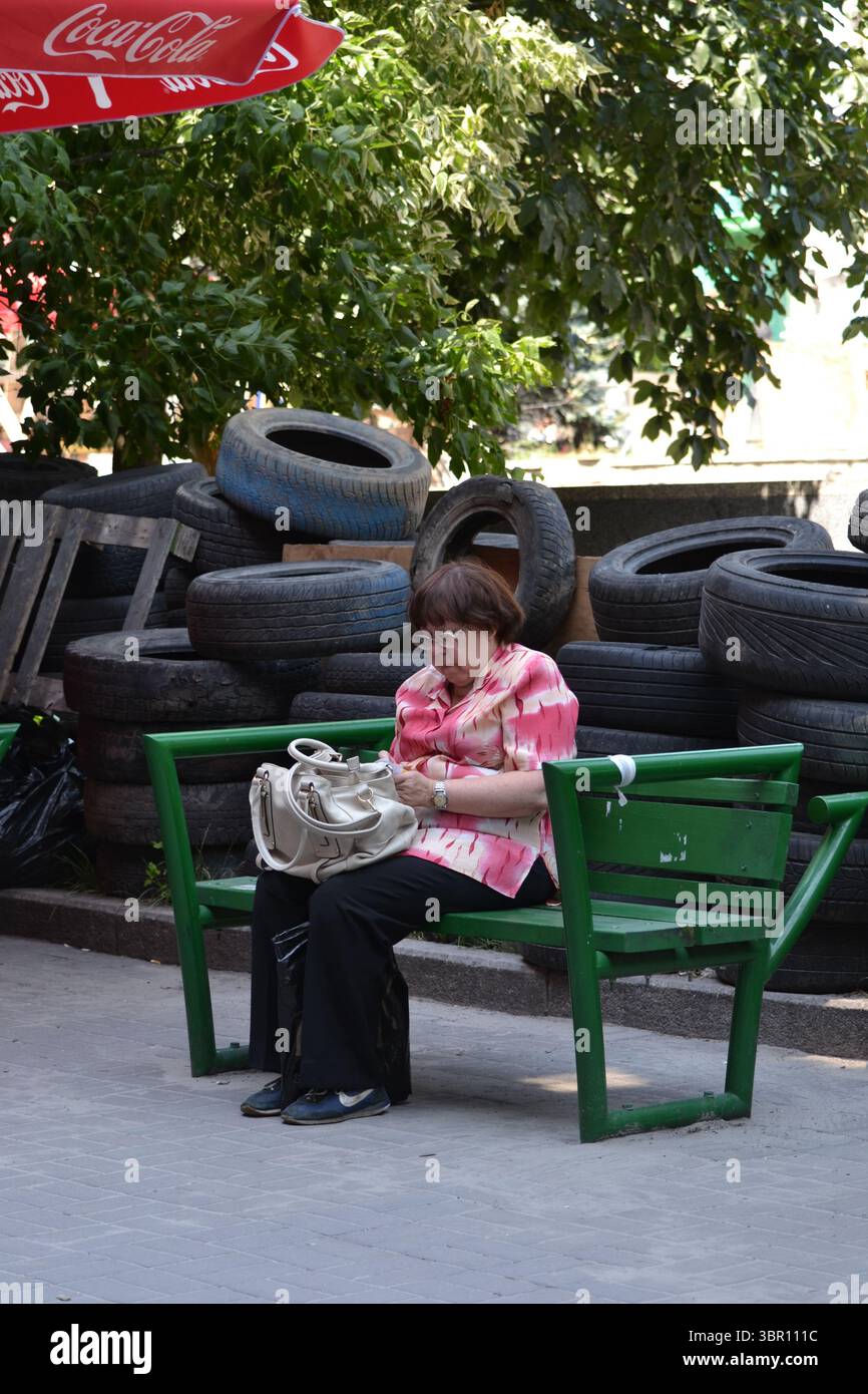 Memorials maidan revolution in kiev hi-res stock photography and images ...