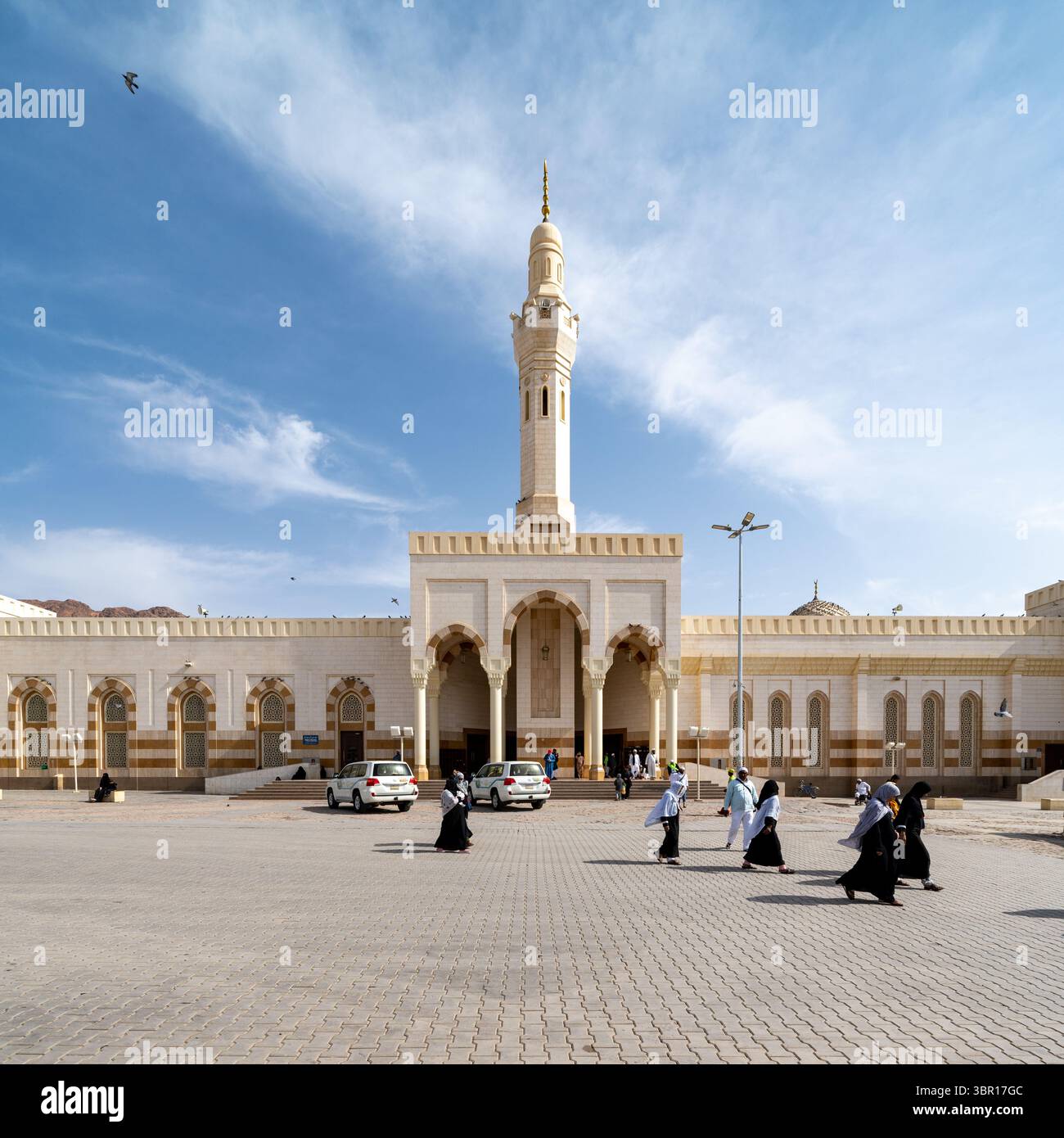 Medina, Saudi Arabia - December 18, 2024: Pilgrims at Mosque of the ...